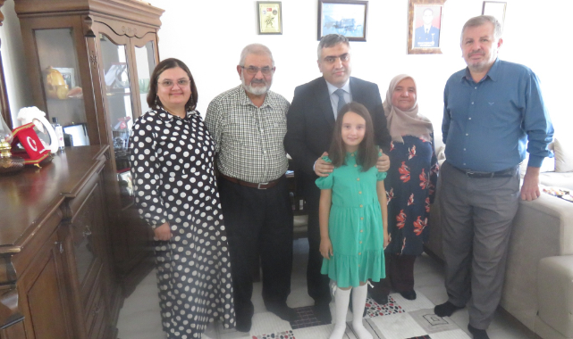 Karaaslan, Şehit ve Gazi Ailelerini Ziyaret Ediyor - Merzifon Bilgi ... Karaaslan, Şehit ve Gazi Ailelerini Ziyaret Ediyor - Merzifon Bilgi ...